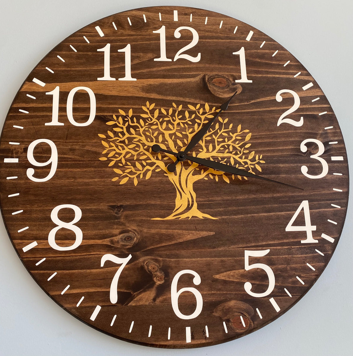 Custom Made Tree Clock – Words on Wood