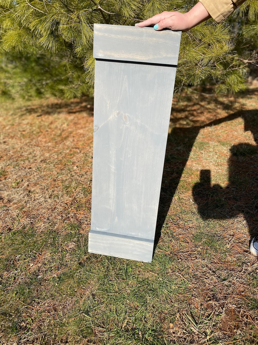 Shutter Sign YOU DESIGN – Words on Wood