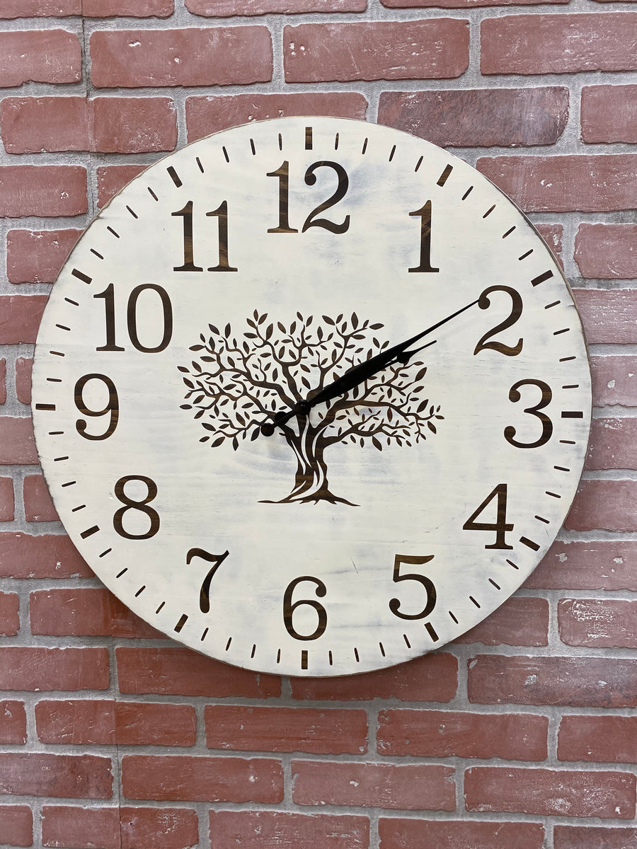 Custom Made Tree Clock – Words on Wood